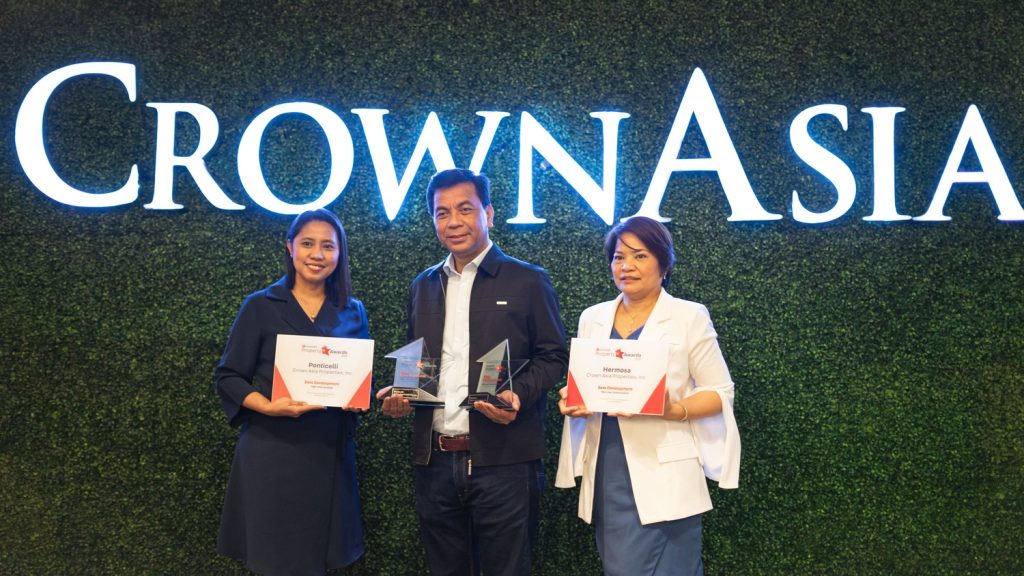 Crown Asia Wins at the 2021 Carousell Awards | Crown Asia