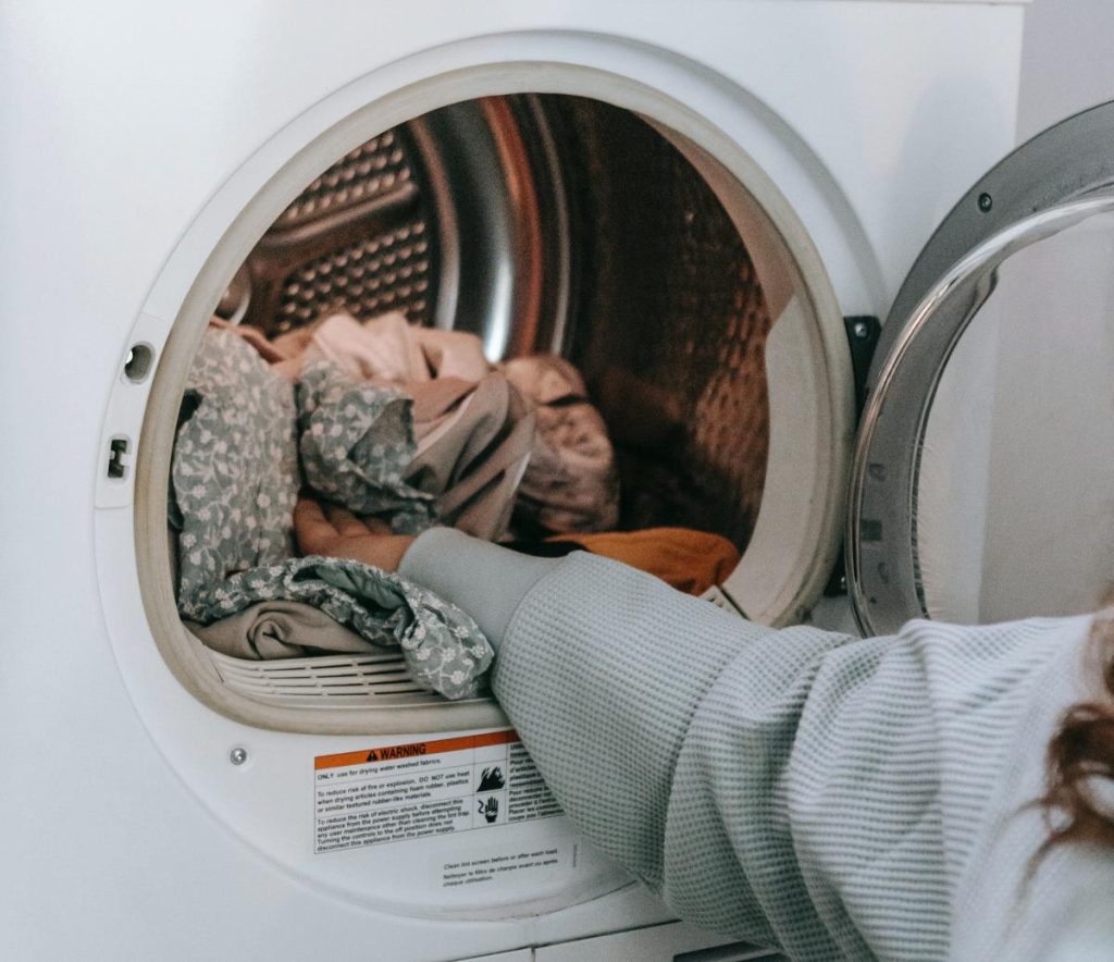 Choosing a Washing Machine | Crown Asia