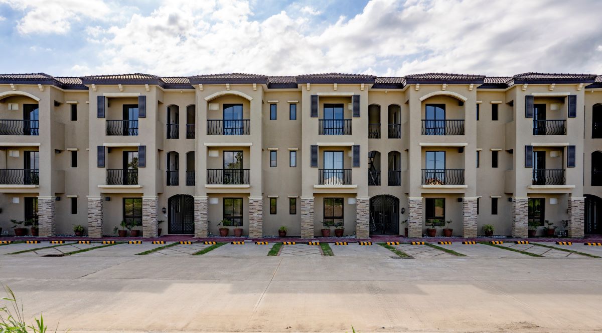 How to Choose the Best Condo for Sale | Crown Asia