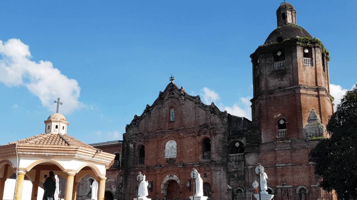 Slipper Making Industry in Liliw, Laguna | Crown Asia