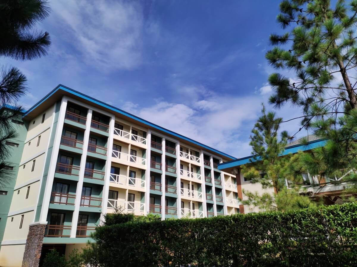 2 Bedroom RFO Condo in Tagaytay | Crown Asia Properties