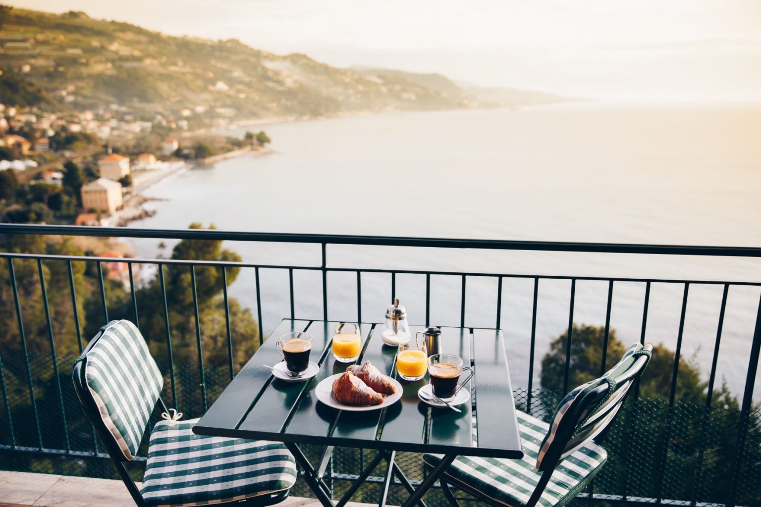 Creative Ways to Use Your Condo Balcony | Crown Asia