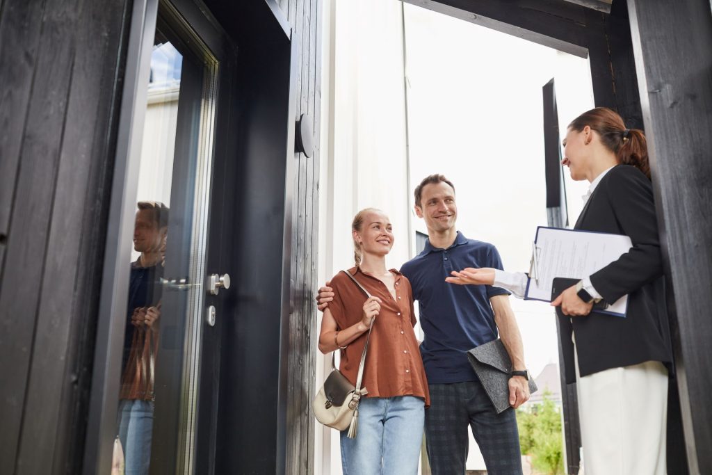 What are Real Estate Referral Programs? | Crown Asia