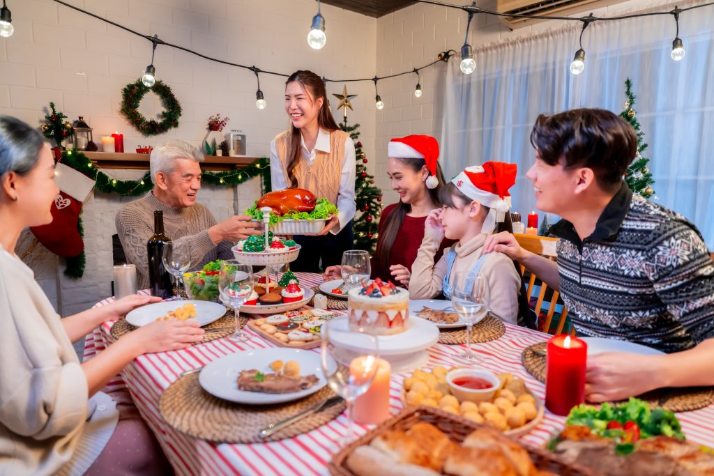 Popular Christmas Party Themes You Can Adopt This Year - Crown Asia