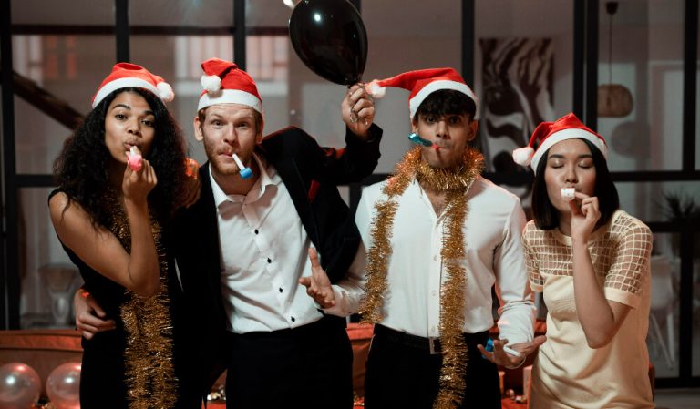 Hosting A Successful Holiday Party: Tips for a Stress-Free Celebration