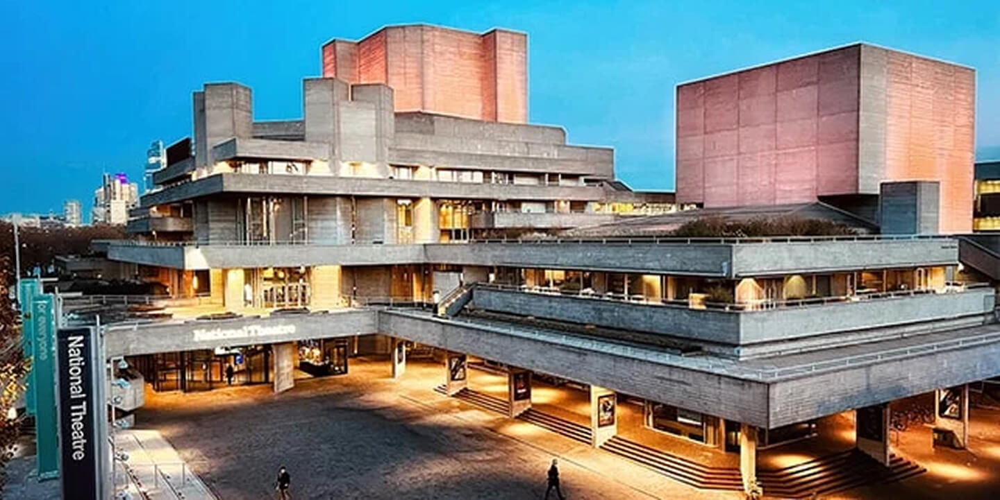 Top Theaters Around the World You Should Visit in Your Lifetime
