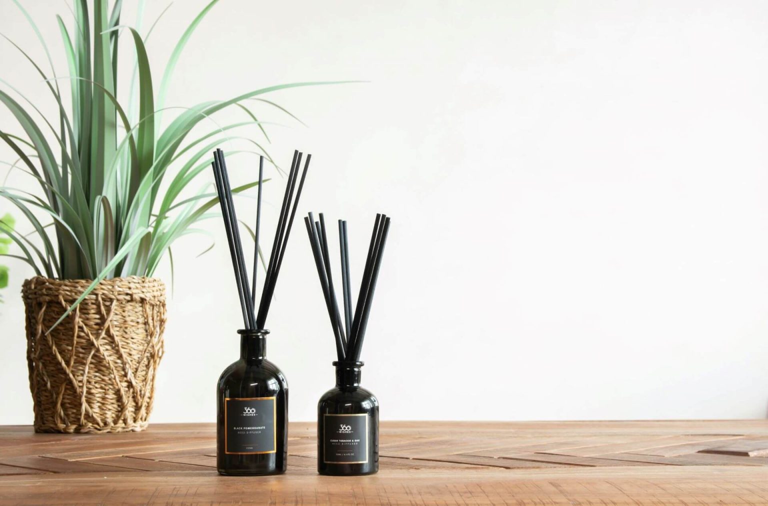 The Scent of Grandeur: Selecting the Luxury Home Fragrance That Speaks ...